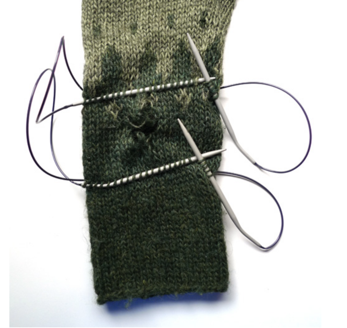 More knitting surgery…. – Icelandic Knitter – Hélène Magnússon