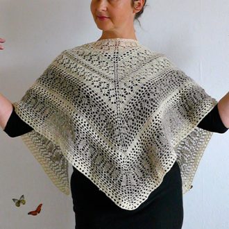 Icelandic shawl from the Cathare people – Icelandic Knitter – Hélène ...